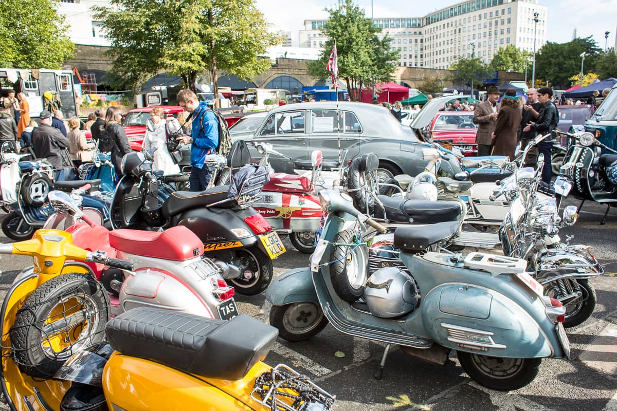 Putting the Trunk to Use: London's Classic Car Boot Sale | DrivingLine