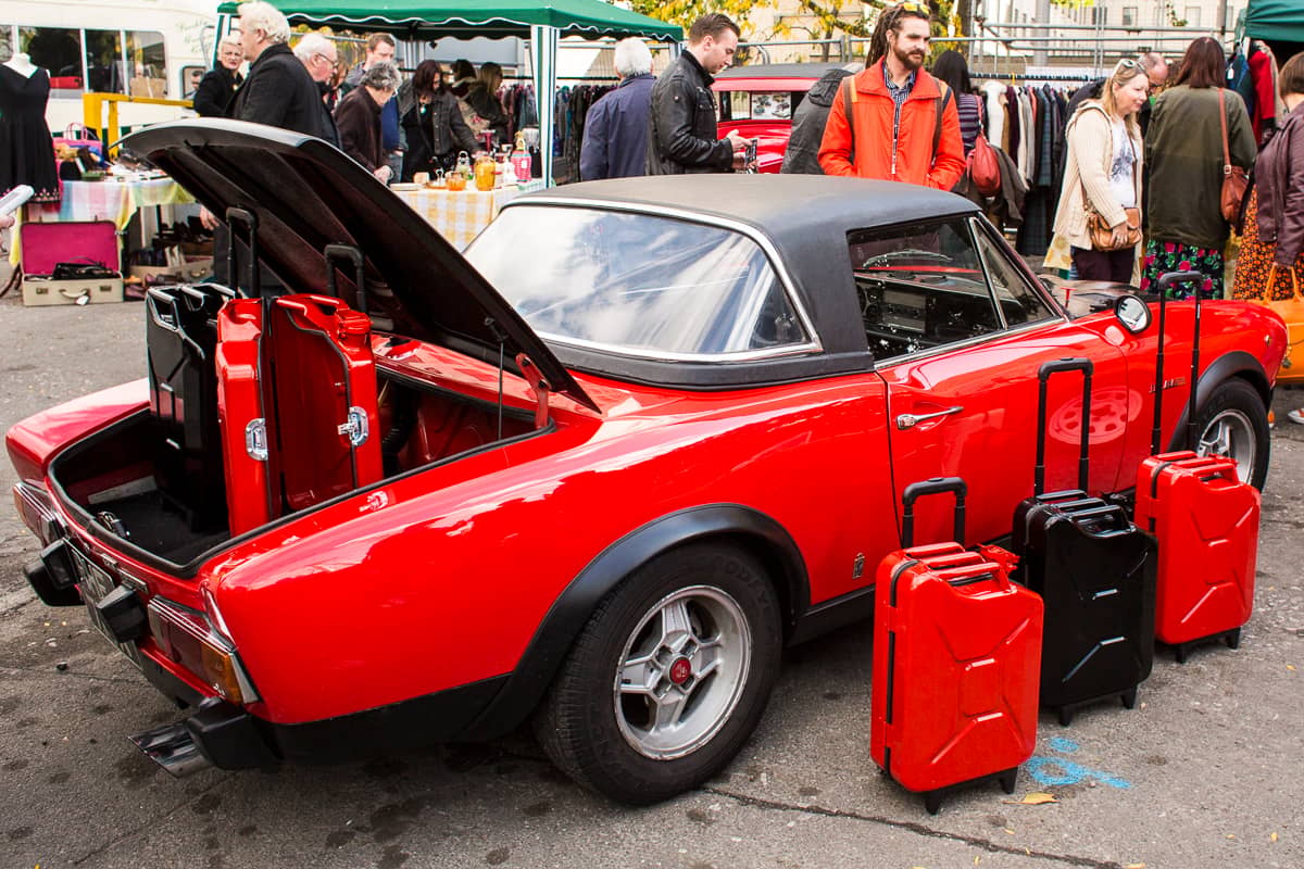 Putting the Trunk to Use: London's Classic Car Boot Sale | DrivingLine