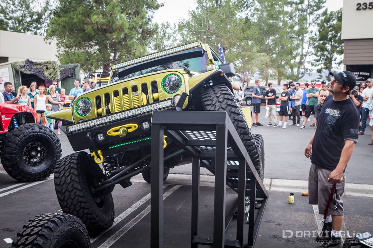 Off-Road Basics: Axle Articulation - Got Flex? | DrivingLine