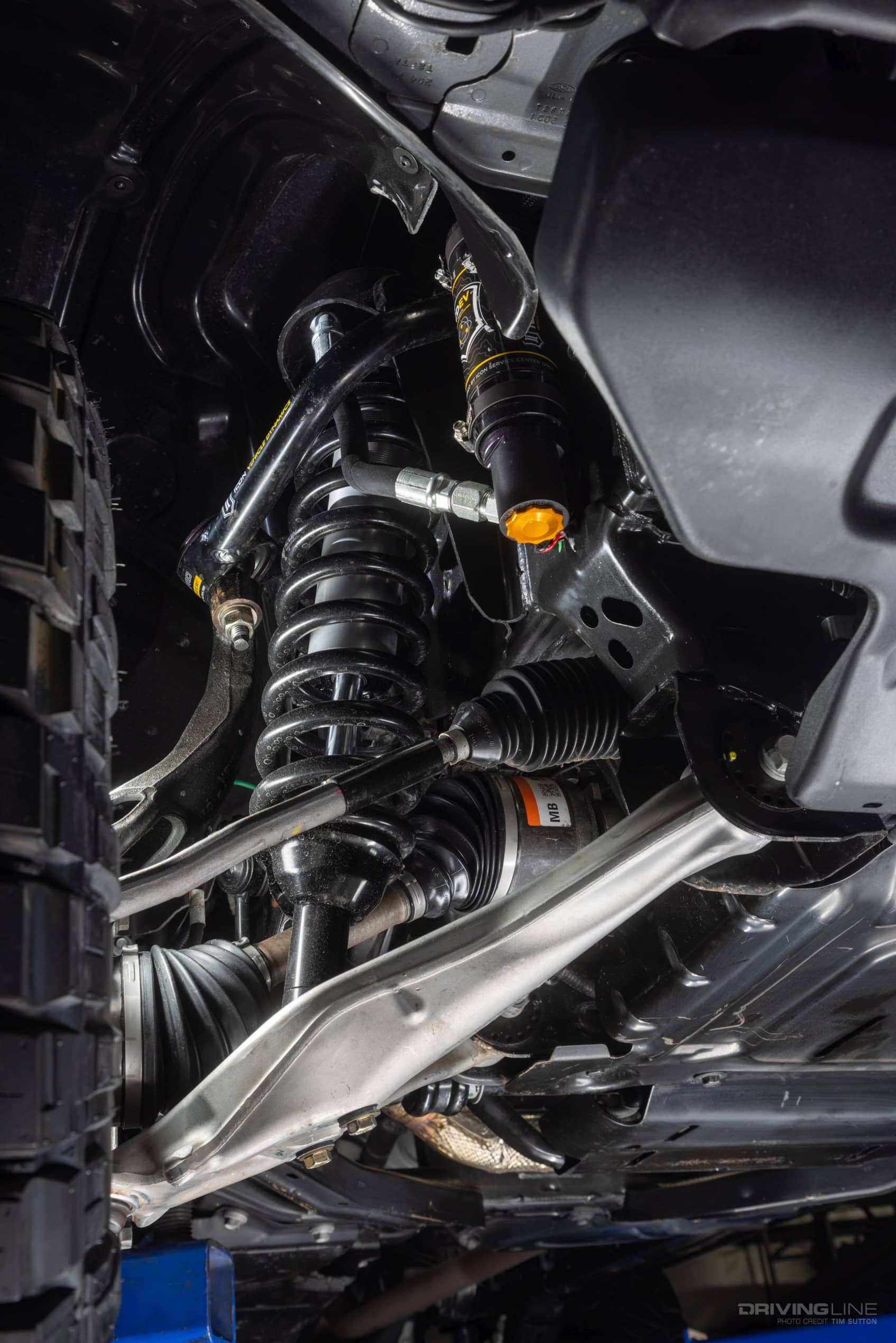 IFS Versus Solid Axle (Ford Bronco versus the Jeep Wrangler) | DrivingLine