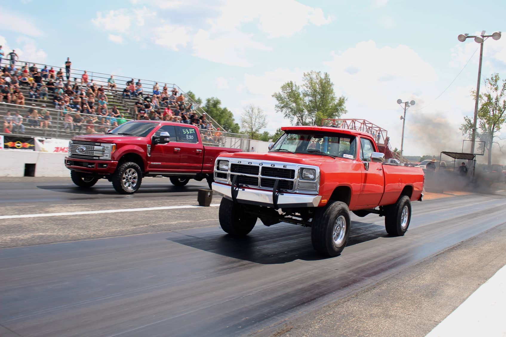 Old-School Vs. New-Age: How To Pick The Perfect Diesel Drag Truck ...