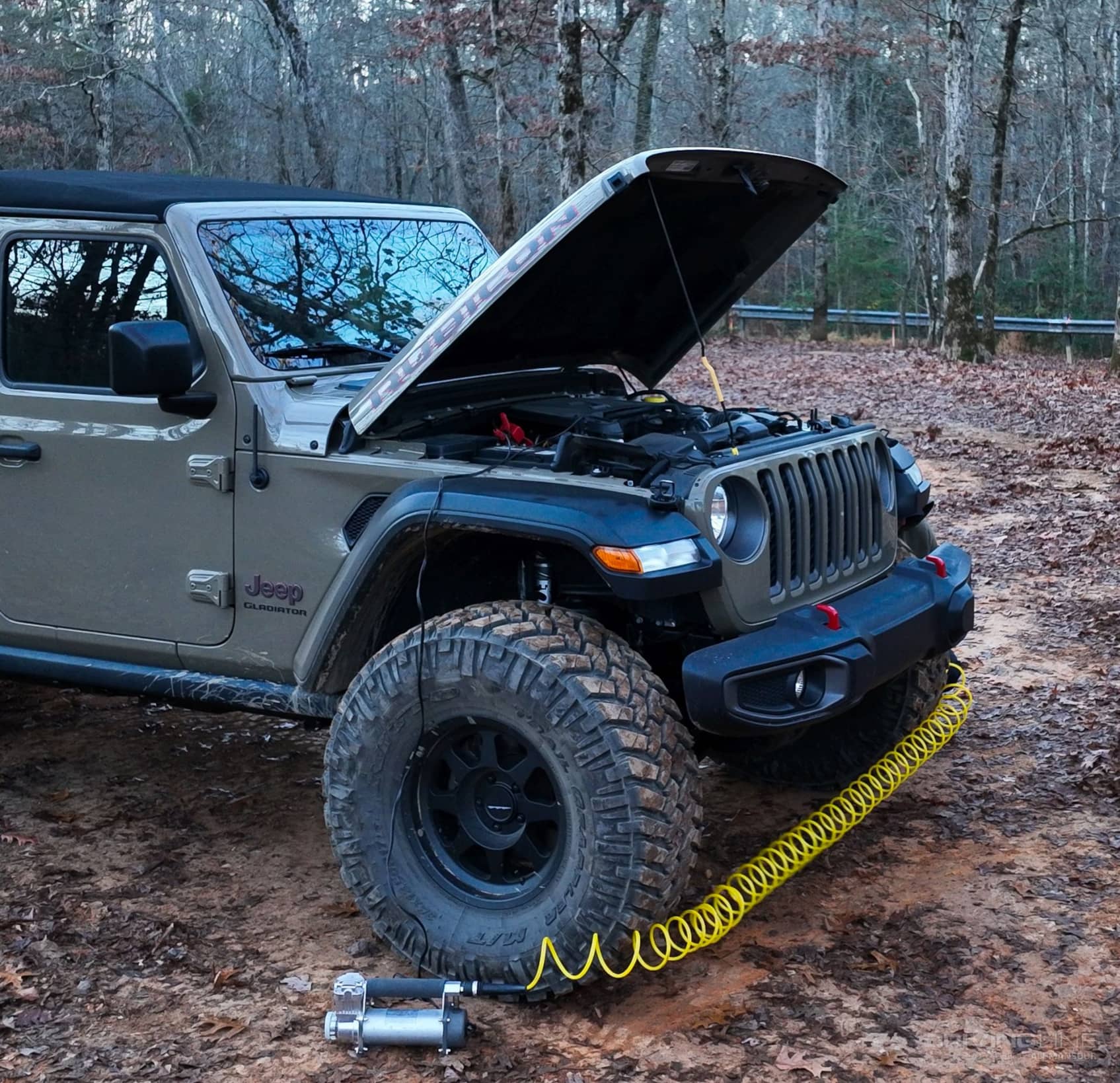 Off-Roader 12-Volt Air Compressor Buyer’s Guide | DrivingLine